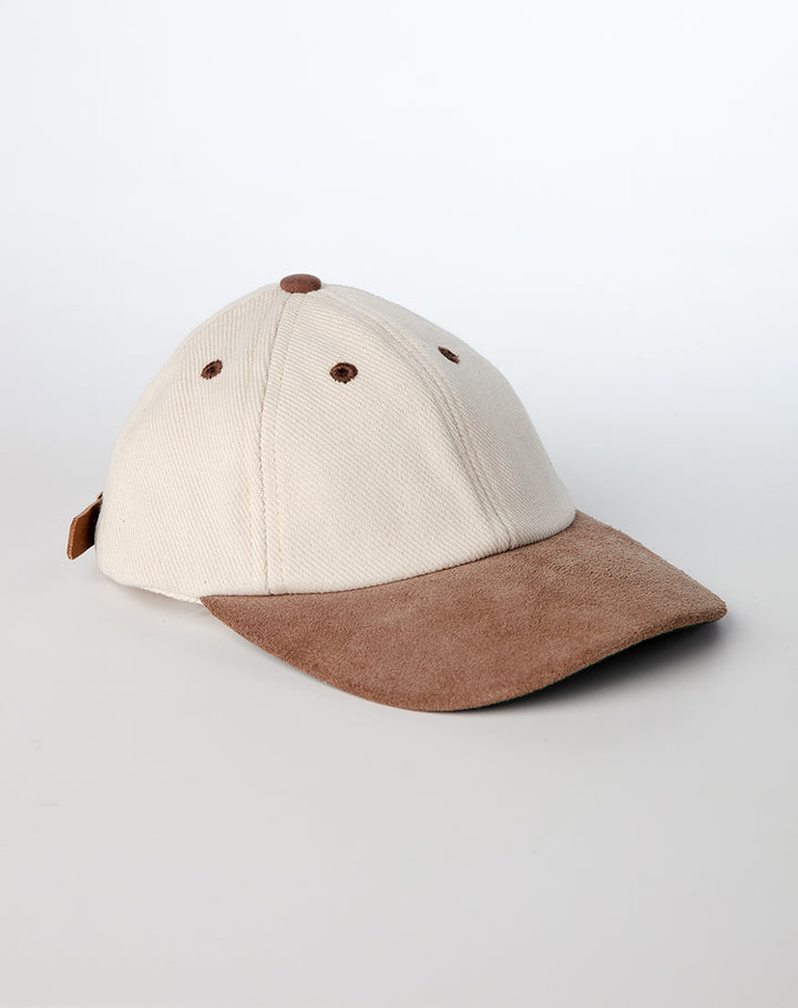 Gorras que suman actitud y movimiento a tu look con Gef